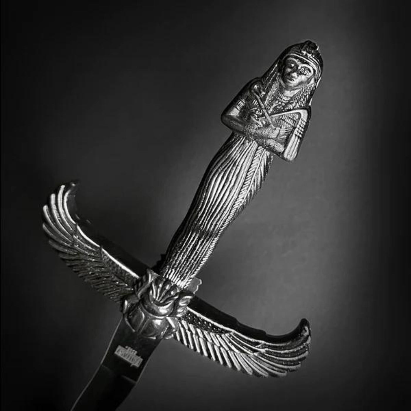 Pharaohs Wing Egyptian Inspired Kris Dagger with Hieroglyphic Scabbard ...